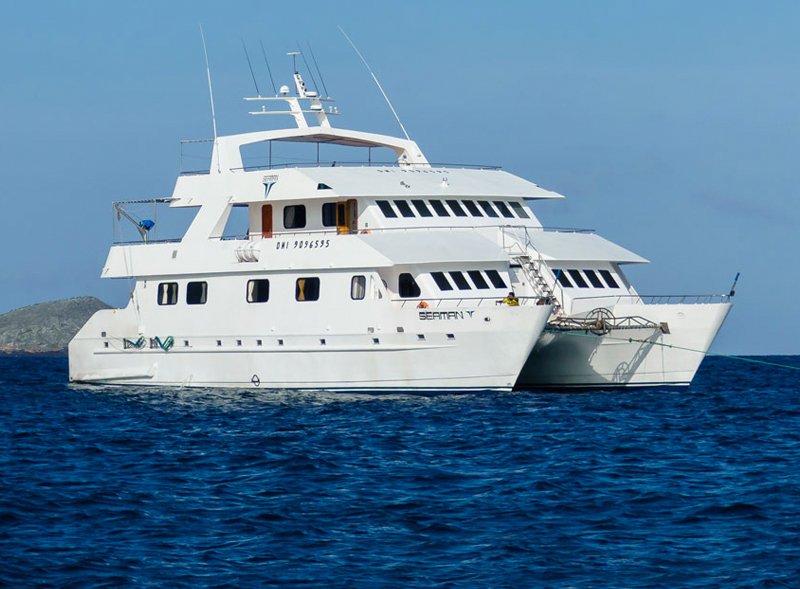 Galapagos Cruise Ships - Galapagos Luxury Cruises